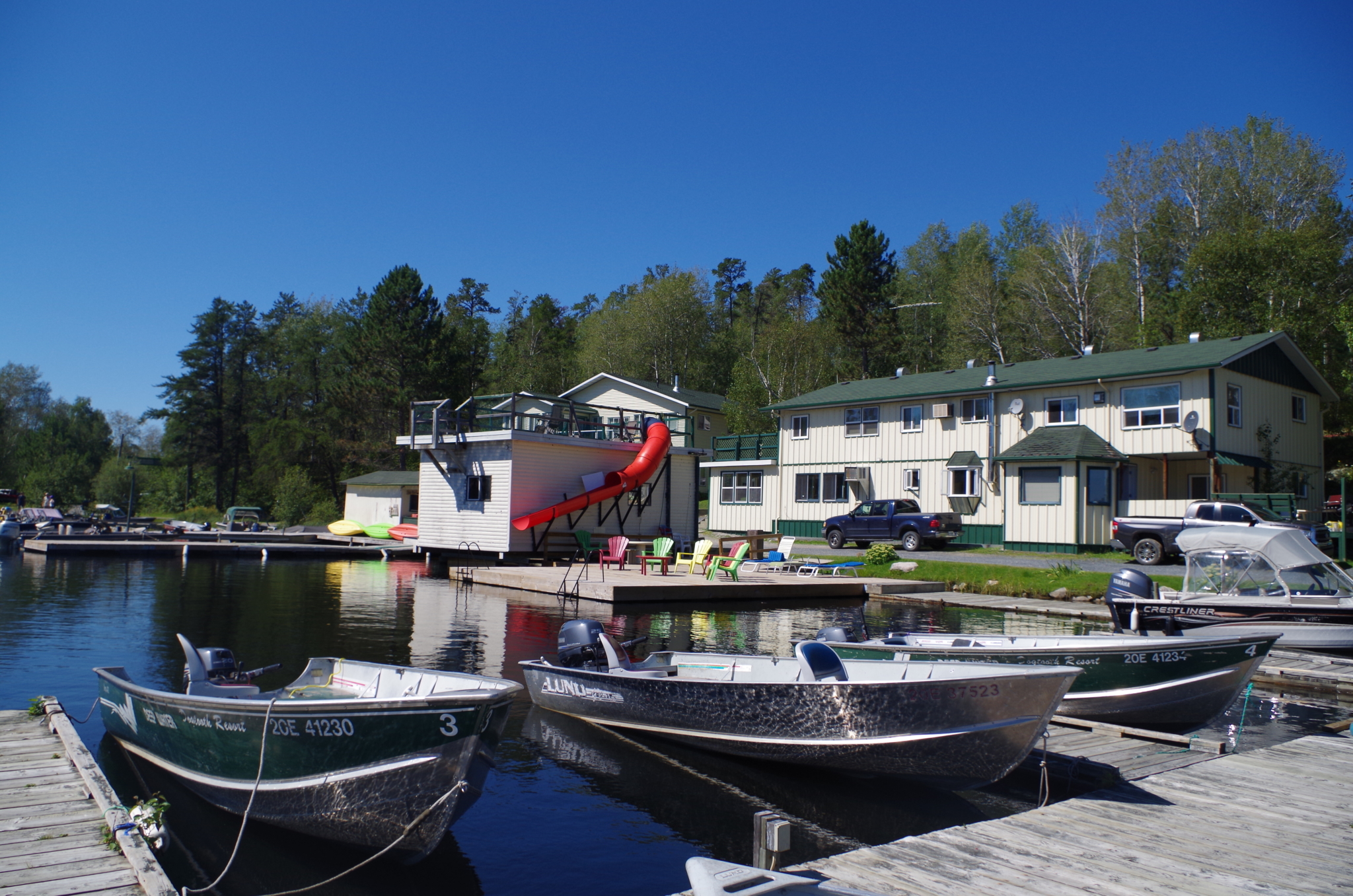 Group Cabins - Dogtooth Lake Resort | Kenora, Ontario Fishing